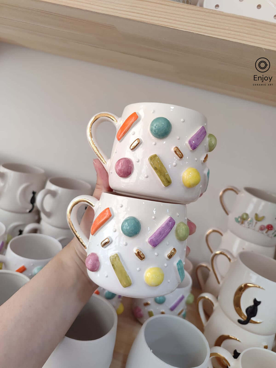 Open media 1 in modal